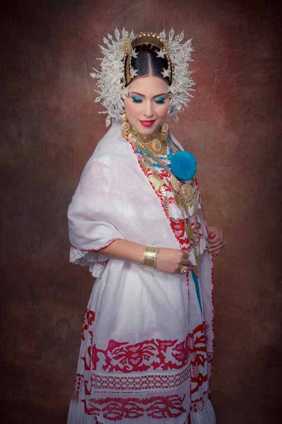 Pollera Panameña de Lujo | El Periódico de Panamá